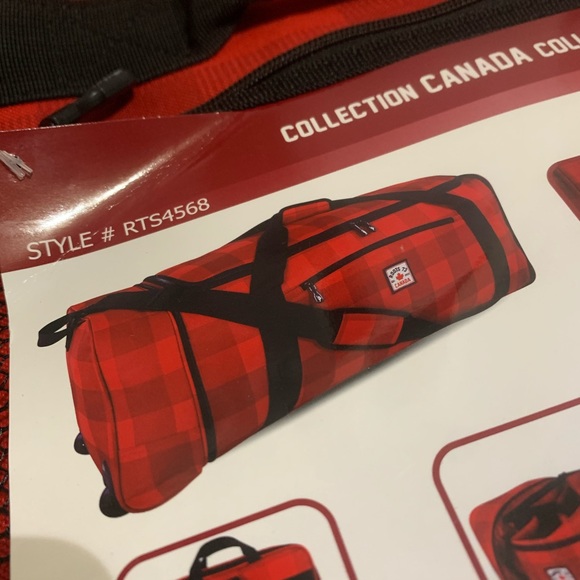 Roots | Bags | Nwt Roots 73 Expandable Rolling Duffle | Poshmark